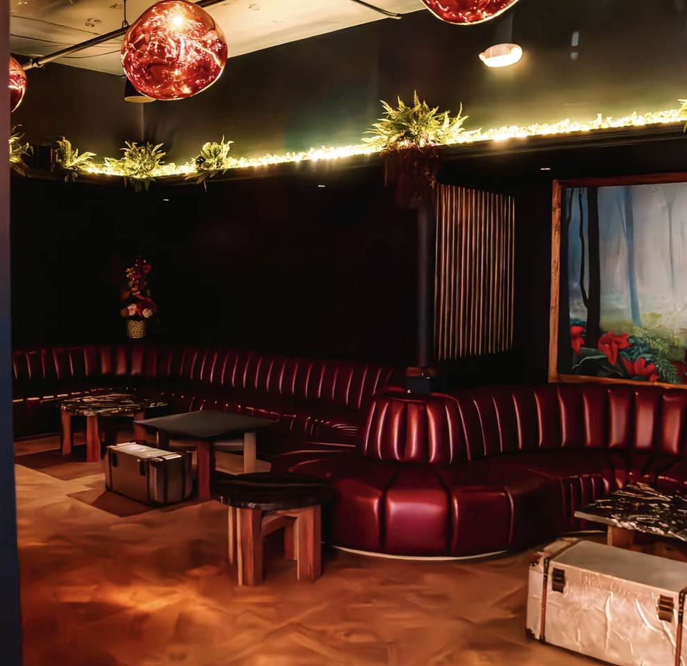 2.5-Hour Cocktails & Canapés Walking Tour